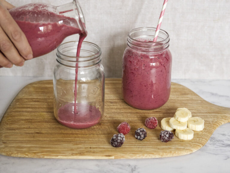 Berry Beetroot Brain-Booster Smoothie - NatureDoc